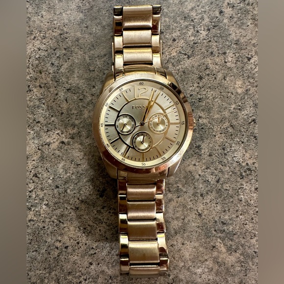 Fossil | Accessories | Fossil Gold Watch | Poshmark